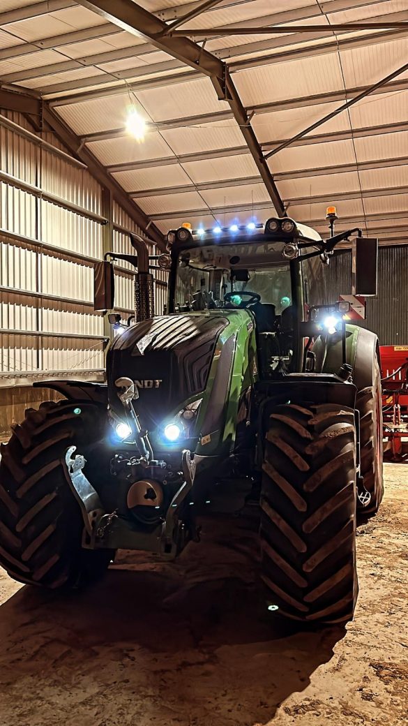 Fendt - AD Light Bars & Heat Shields
